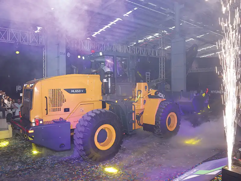 HD Hyundai Launches New Fleet of Excavators & Wheel Loaders