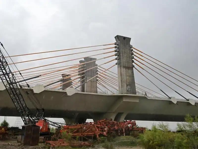 Delhi Sets Dec 2025 Deadline for Completion of Barapullah Phase III Flyover
